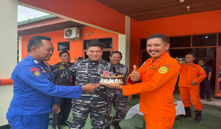 Bentuk Kepedulian dan Sinergitas, Pos Sar Sangatta Beri Kejutan ...